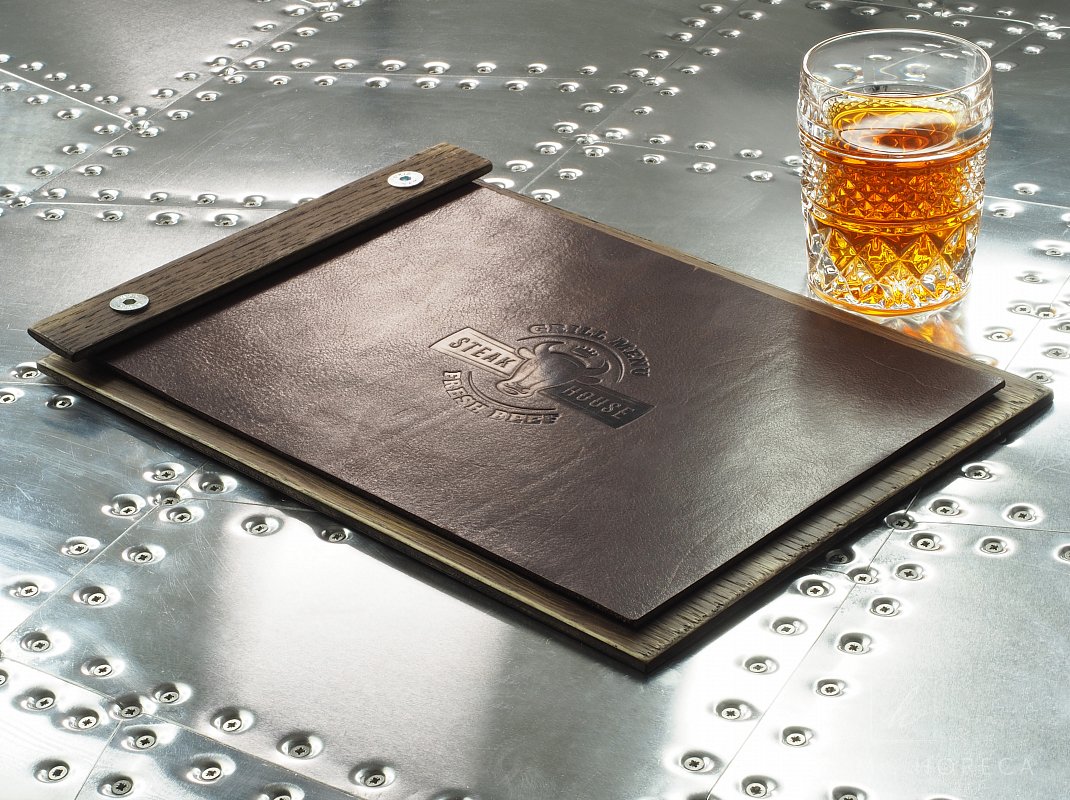 Menu doska z pravej kože a preglejky | Mr. HORECA